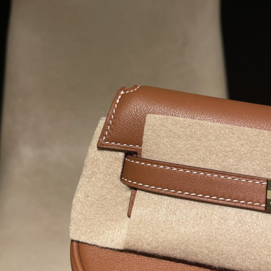 Kelly Moove Bag 37 Gold Swift Leather Gold Hardware – Angel Birkin